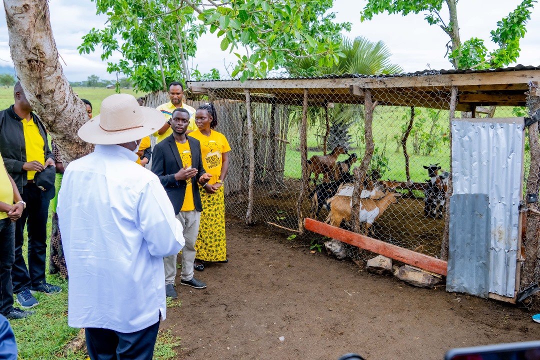 Museveni hails Parish Development Model in Rwenzori tour